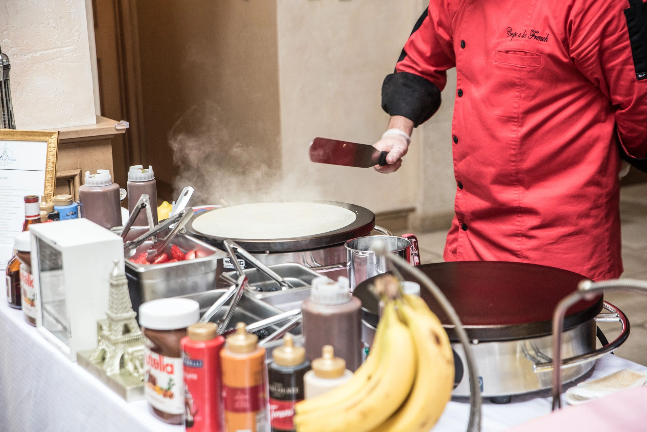 crepe-a-la-french-french-crepe-station-catering-savory-or-sweet