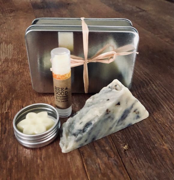 Mini Feathered Fox Gift Set - Travel Size