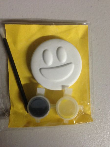 Smiley Emoji Plaster Paint Pack