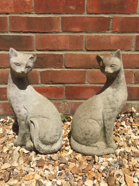 Pair of stone Siamese cats garden ornments
