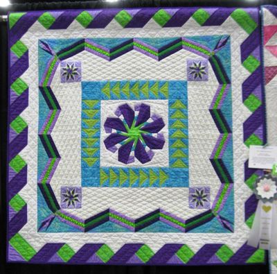 Hearts and Hands ECA Quilt Guild - Quilt, Sewing