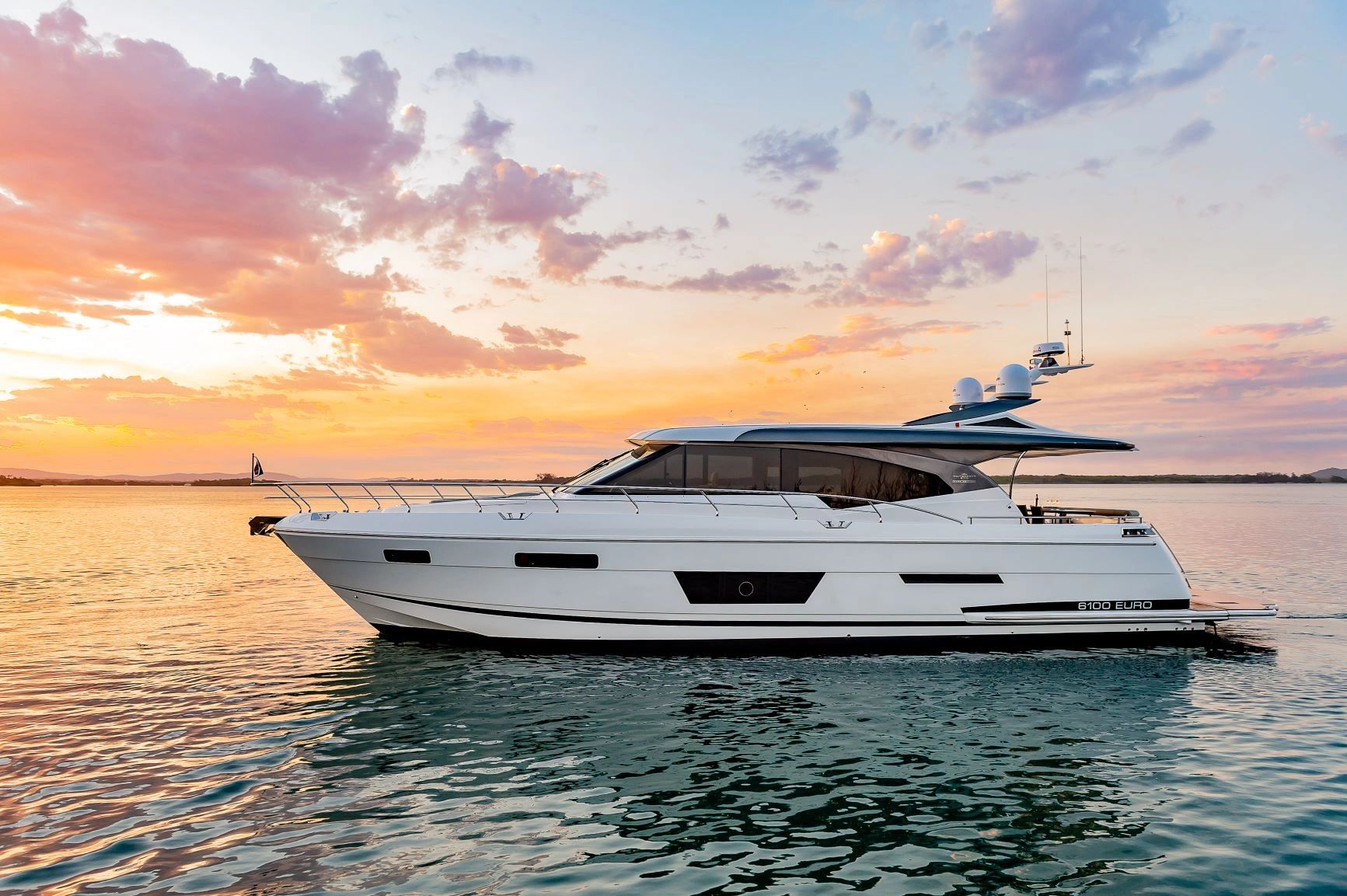 Canadian Yacht & Ship Brokers Inc. - Yacht Sales, Yacht, Motor Yacht