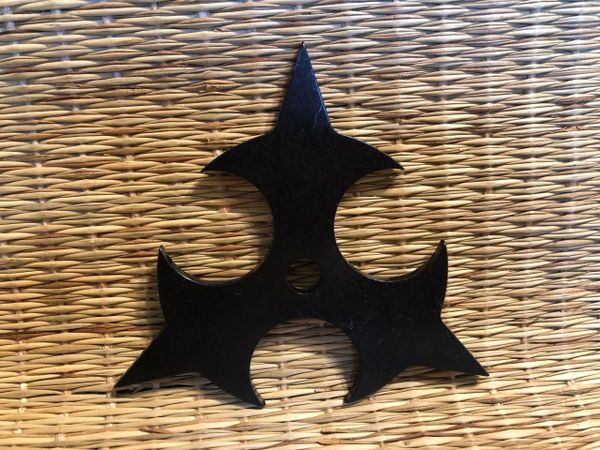 NINJA TRI-POINT SHURIKEN | The Samurai Connection