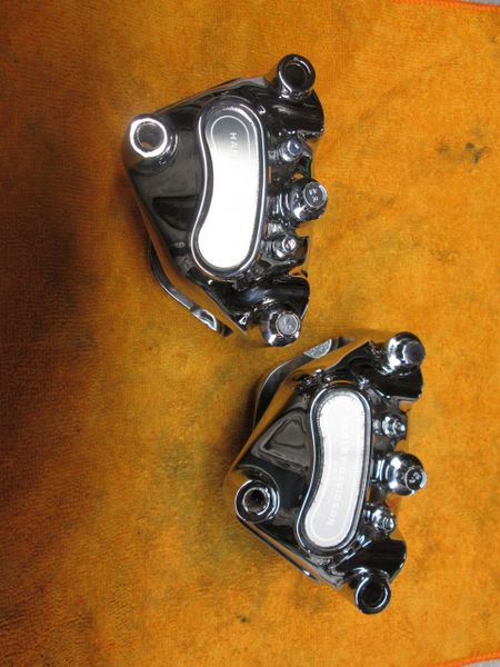 Harley front dual calipers
