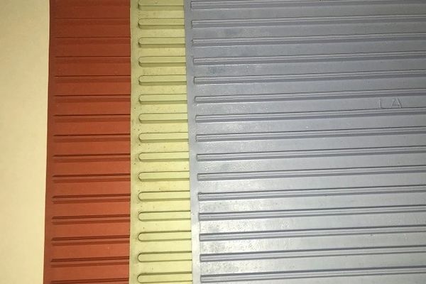 0260 Silicone Rib/Grid Pads