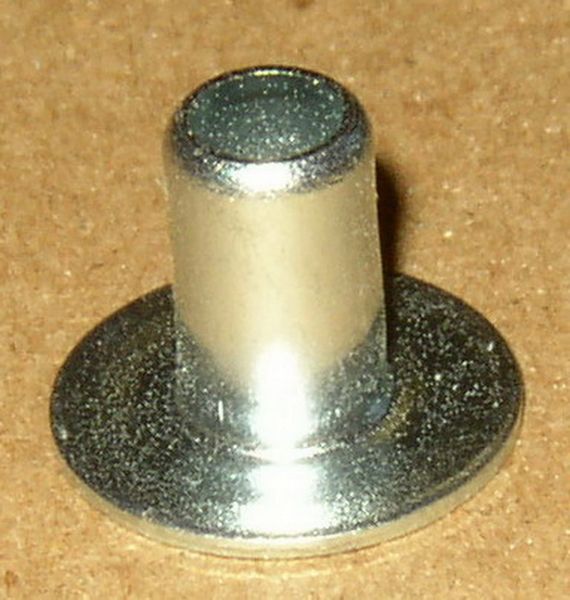 5299 0031 Spacer, Instrument Cluster