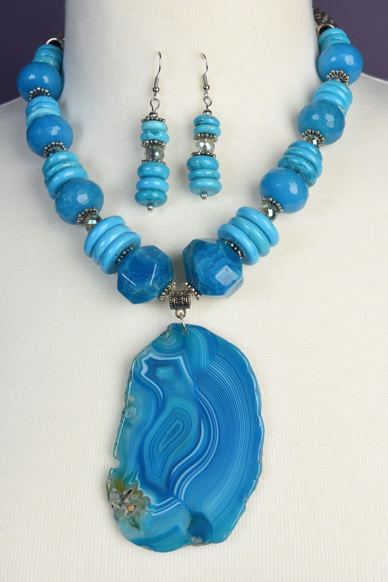 C'S Designs by Debra Banks Classic Unique. Chic.