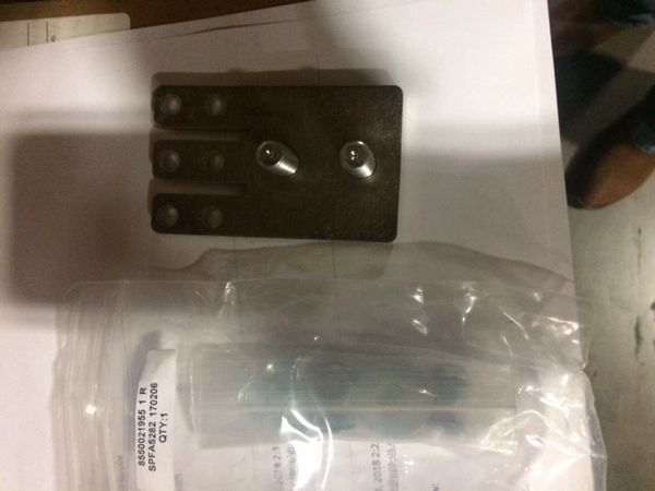 GE 3 POLE ADAPTER - 850021955 - 3/8TH BY 1 INCH 3 HOLE