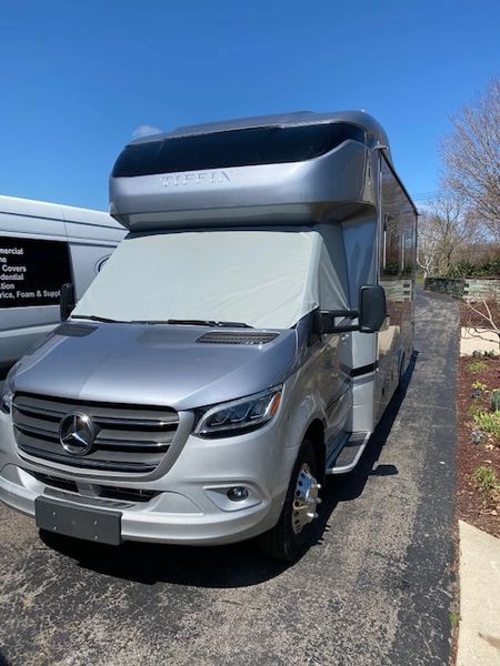 2007 and UP Sprinter Basic Sunblock Windshield window Cover