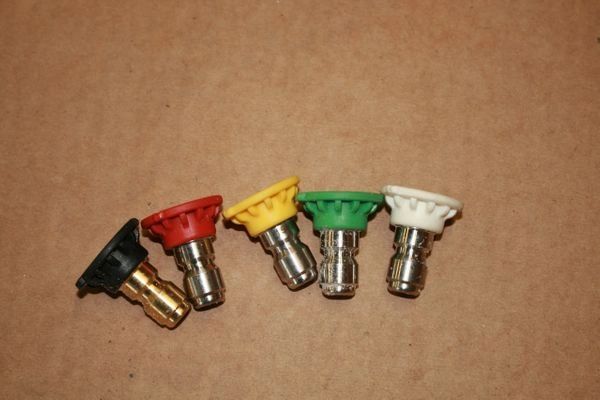 Nozzle set of 5 quick release nozzles
