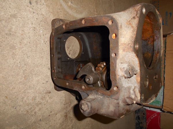 Mopar A833 4-Speed Small bearing Main Case 1964-72 Chrysler New Process ...