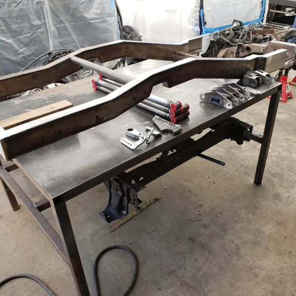 REAR FRAME CLIPS / BACK HALFS /SHORT BED KIT