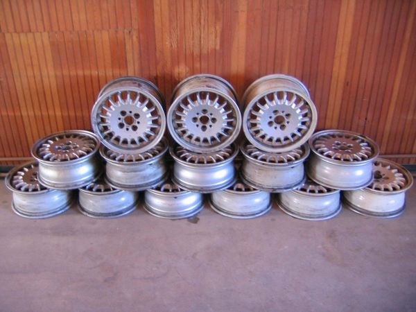 BMW E30 4 x 100, 14 Inch Bottle Cap Rims. Ride Straight, Smooth
