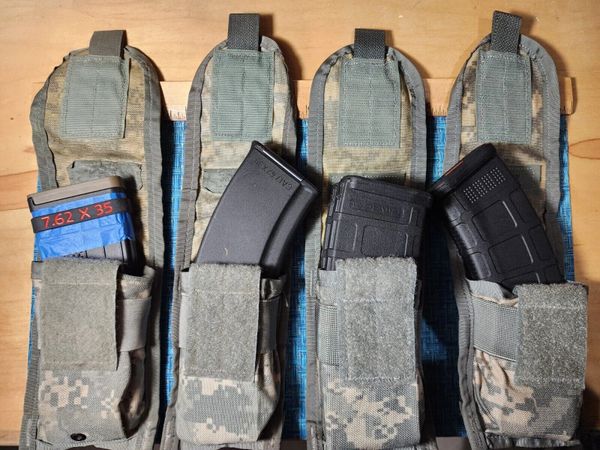 x1 556 AR/M4 Double Mag pouch ACU Digital US Army Surplus x1 per order ...