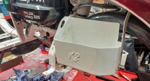 Lambretta Under sidepanel oil storage box - SER 3 / GP