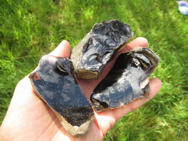 Rough Obsidian-Oregon