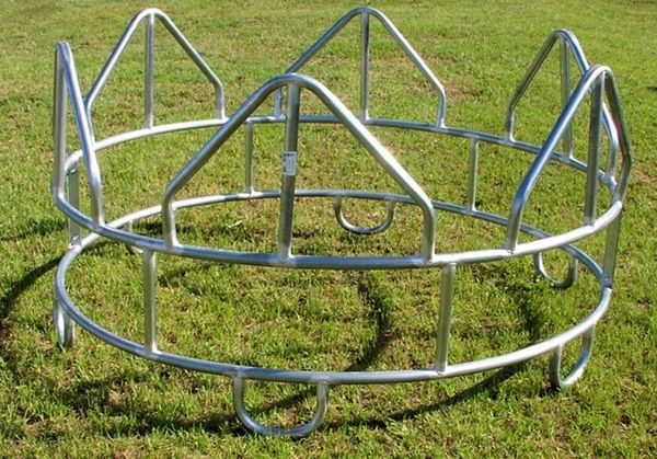 Hay Ring Bale Feeder for Horse