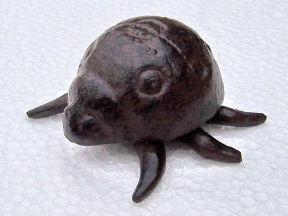 Cast Iron Mini Ladybug