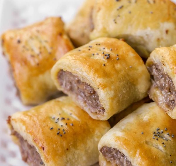 LAMB MINI SAUSAGE ROLLS (24)