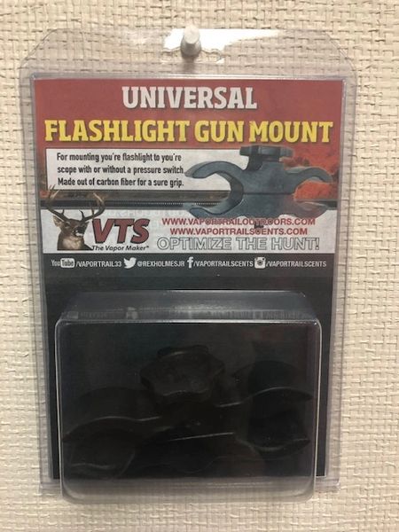 UNIVERSAL FLASHLIGHT GUN MOUNT