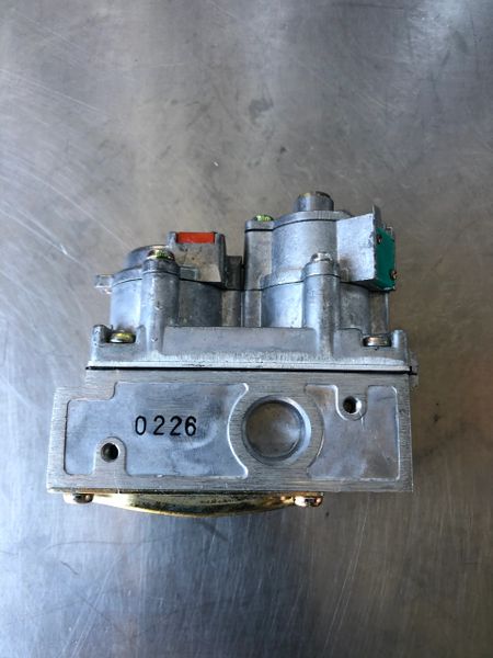 Dexen H3V NAT 3.5” WC Robertshaw Natural Gas Millivolt Valve NEW ... Dexen H3V NAT 3.5” WC Robertshaw Natural Gas Millivolt Valve NEW ...