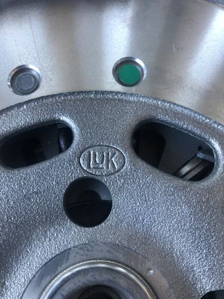 LUK 52104721 Dual Mass Flywheel Dodge 52104721AG NEW! FREE SHIPPING ...