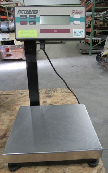 Used ACCULAB VA-4000 Digital Lab Scale