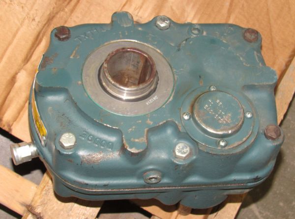 USED Dodge 15.35:1 Ratio Torque-Arm Drive Shaft Mount Speed Reducer ...