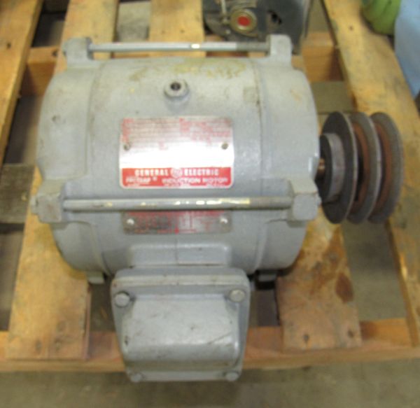 Used GE 1-1/2 HP, 3 PH, 184 Frame Induction Motor (Model: 5K184CG524A)