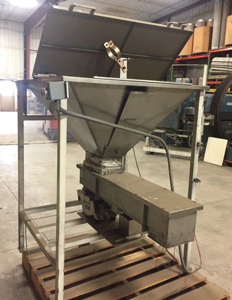 Meyer SS Combination Hopper/Feeder w/Vibratory Conveyor