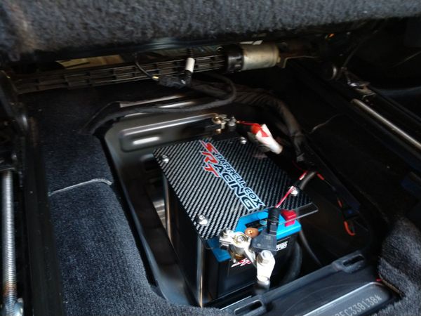 9LB Lithium Battery Kit (2012&UP/SRT/Trackhawk/Jeep Grand Cherokee)