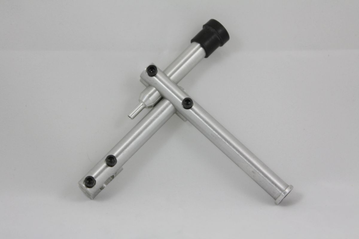 FUEL FILLER HANDLE