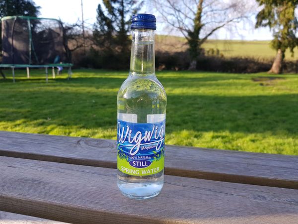 12 x 330ml still glass