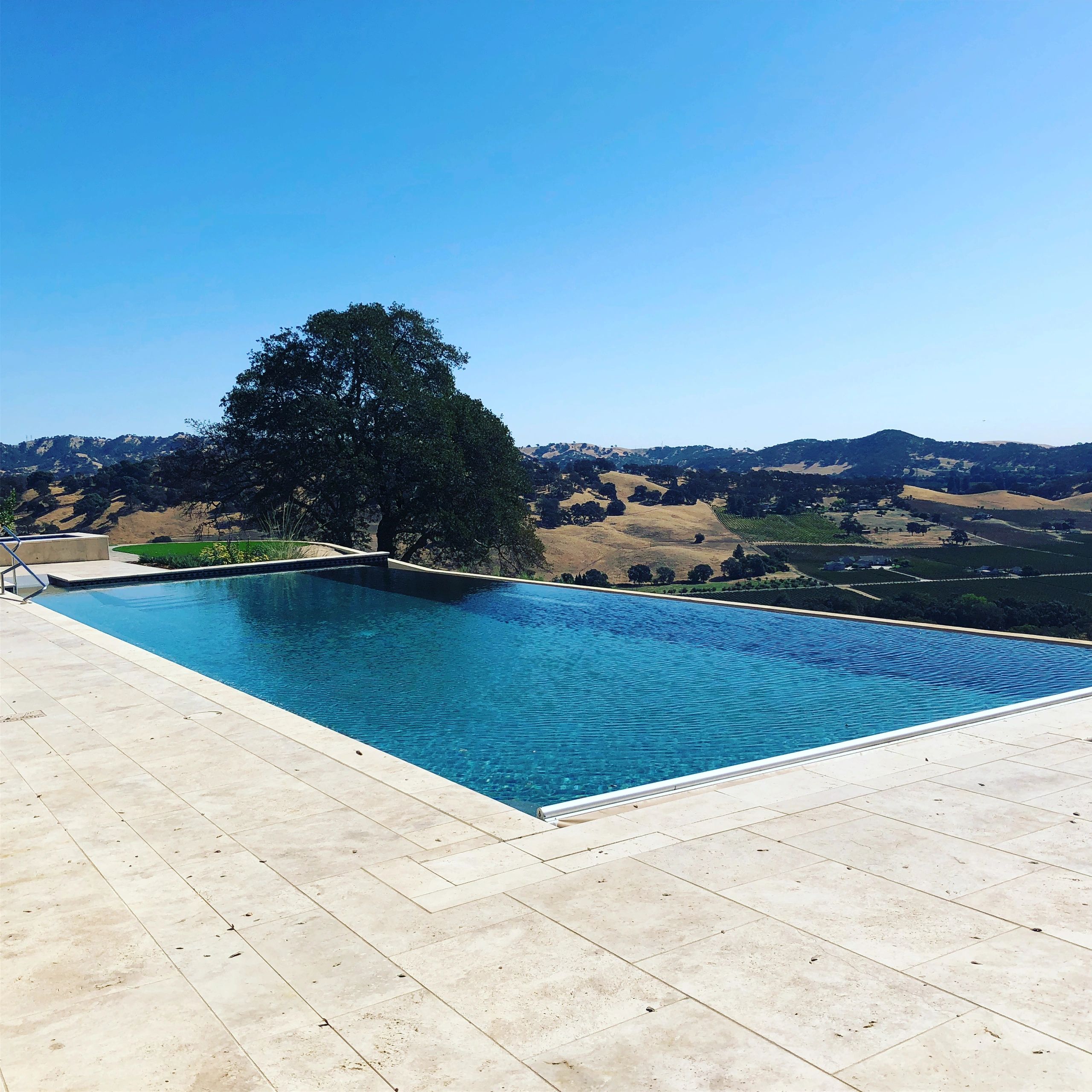 Home | Diamond Pools and Spas