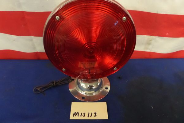 MIS113 Do-Ray model 88 Light 12 Volt 7" Diameter