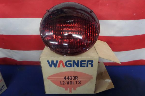 4433R Par56 Sealed Beam Bulbs Red
