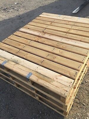 Heavy Duty Wooden Pallets