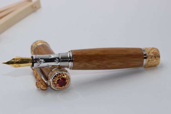 -NEW- Oriental Dragon Fountain Pen, 22k Gold and Rhodium Plating ...