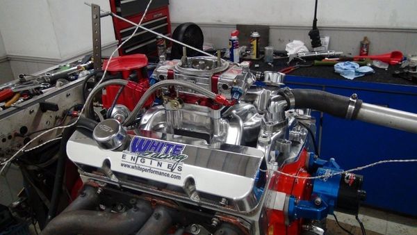 SBC 383 STROKER ENGINE WITH NEW DESIGN HEADS 481 HP