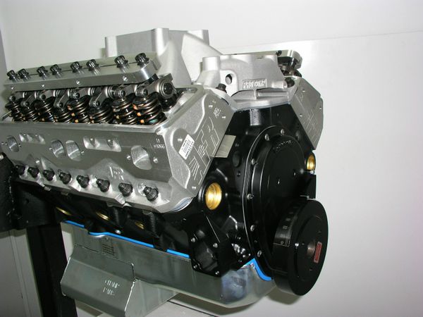 SBC 434 ENGINE 660 hp W/ 220 AFR CNC PORTED ALUM HEADS SOLID ROLL