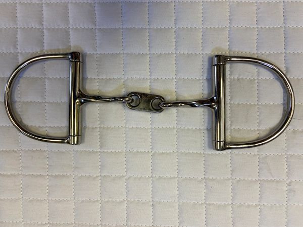 Dr Bristol Twisted King Dee Ring