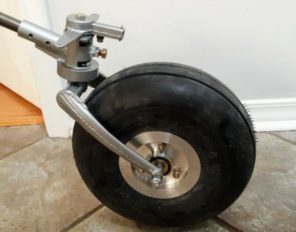 Tundra Tailwheel W/ Mount for Round Tail Spring