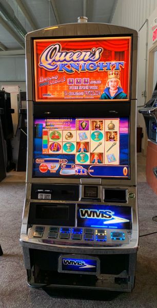 WMS BlueBird2 Queen's Knight Video Slot Machine