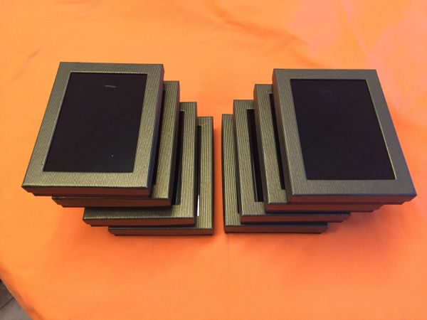 #372- 8 CIVIL WAR RELIC MULTI USE DISPLAY CASES