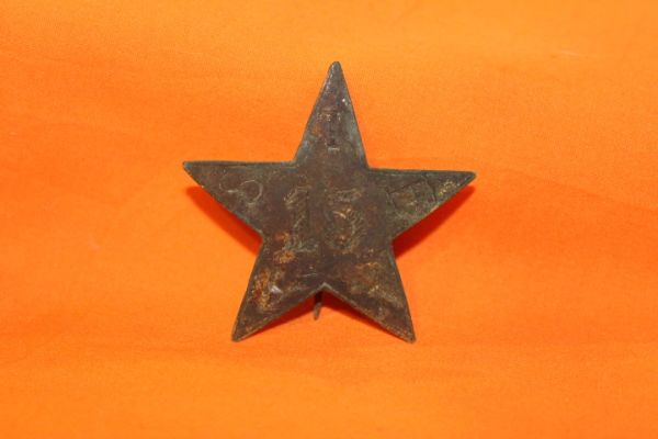 #1032-DUG CIVIL WAR CONFEDERATE 15TH TEXAS REGIMENT HAT PIN
