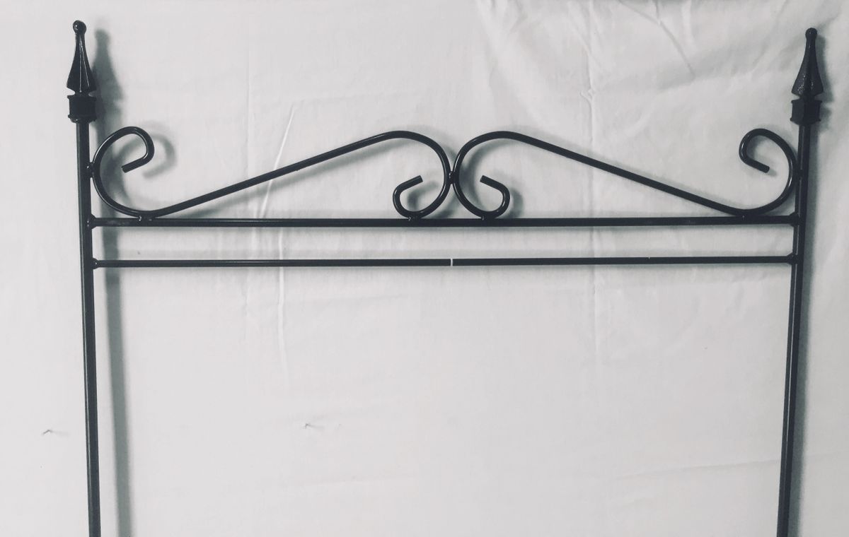 LARGE FLAG ARBOR POLE