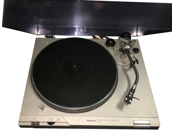 Vintage Technics Direct Drive Turntable with pitch SL-D2 1980