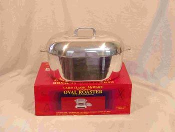 10045 – McWare – 11″ Oval Roaster w/lid and rack