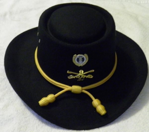 Gamblers Hat Fully Dressed