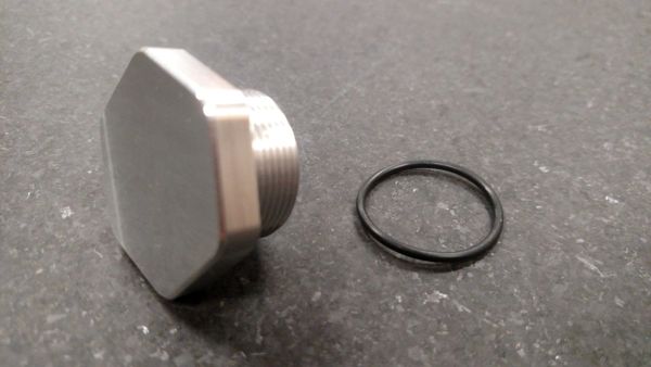 SQUAREMAX: '73-'90 GM NP205 MECHANICAL SPEEDOMETER DRIVE BLOCK-OFF PLUG